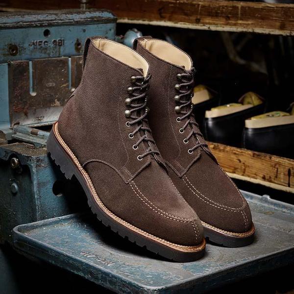 Handmade shoes - Leather and vegan shoes